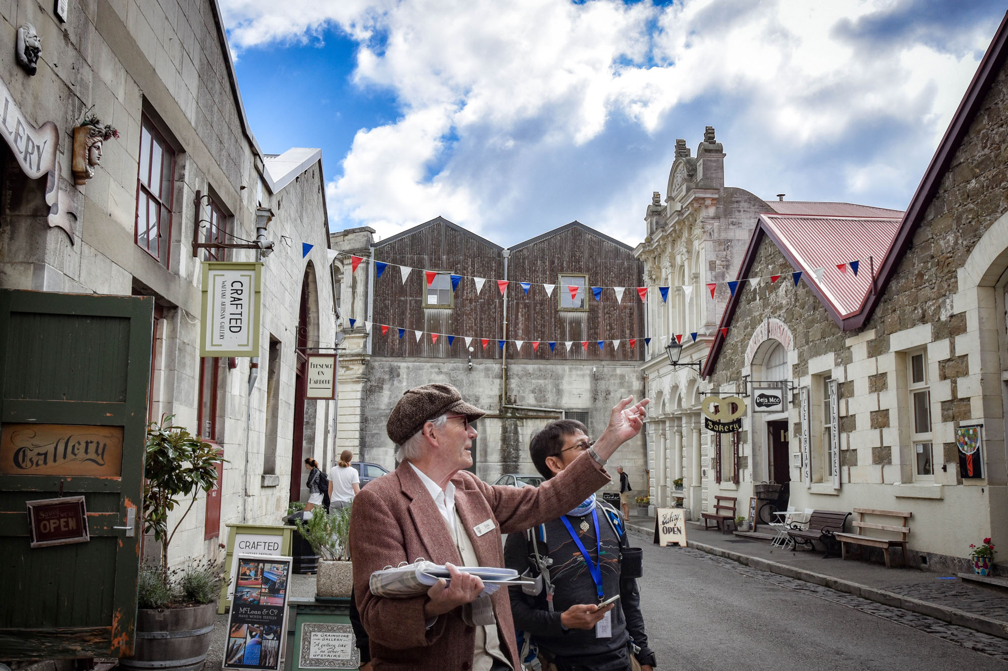 Oamaru Heritage Walking Tour - Mariner Suites
